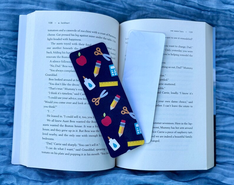 Back to School Paper Bookmark, Laminated, Fun School Supplies Pattern ...