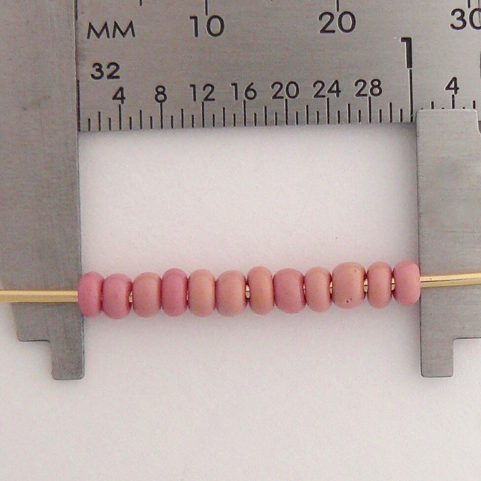 CHEYENNE PINK RARE Colorfast Vintage Czech Size 7/0 Undyed | Etsy