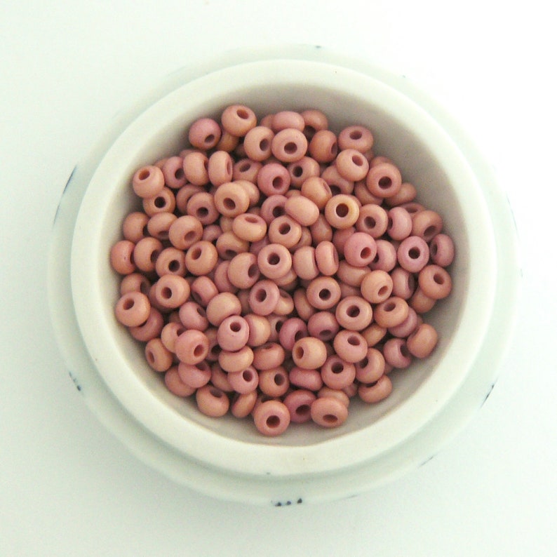 CHEYENNE PINK RARE Colorfast Vintage Czech Size 7/0 Undyed | Etsy