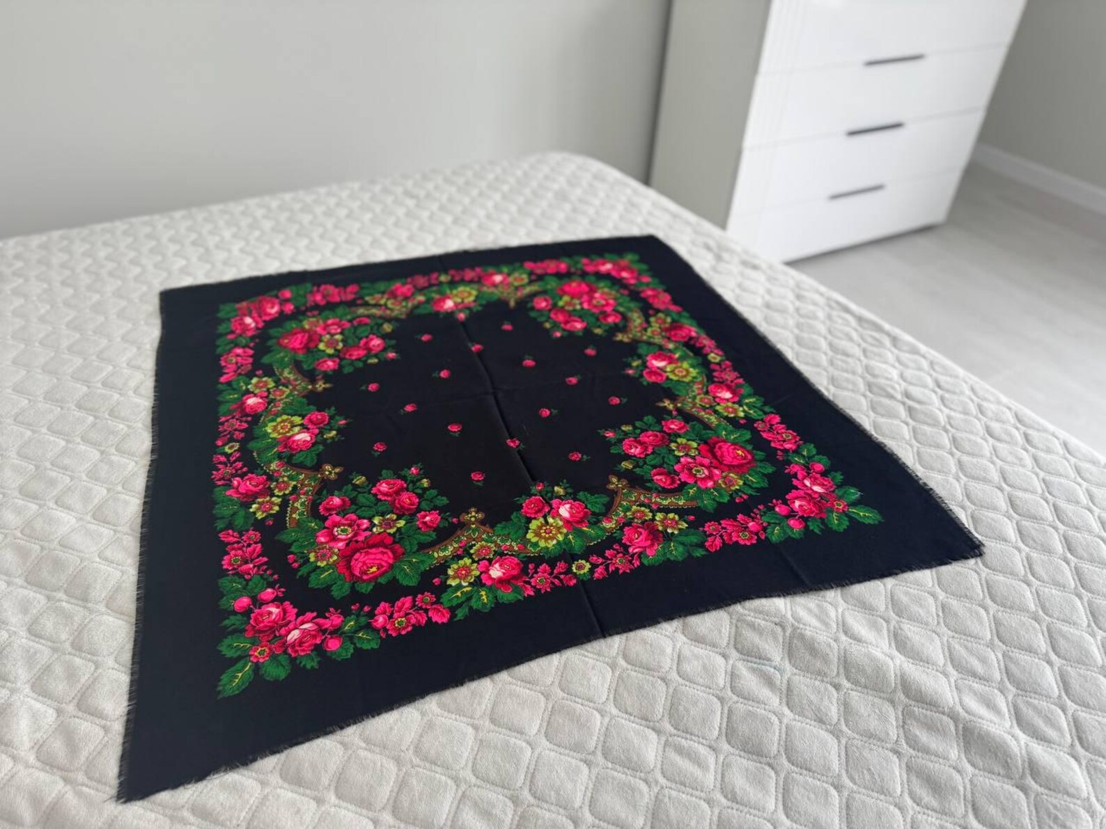 Vintage Black Floral Scarf – Retro Headscarf – Elegant Botanical Print ...