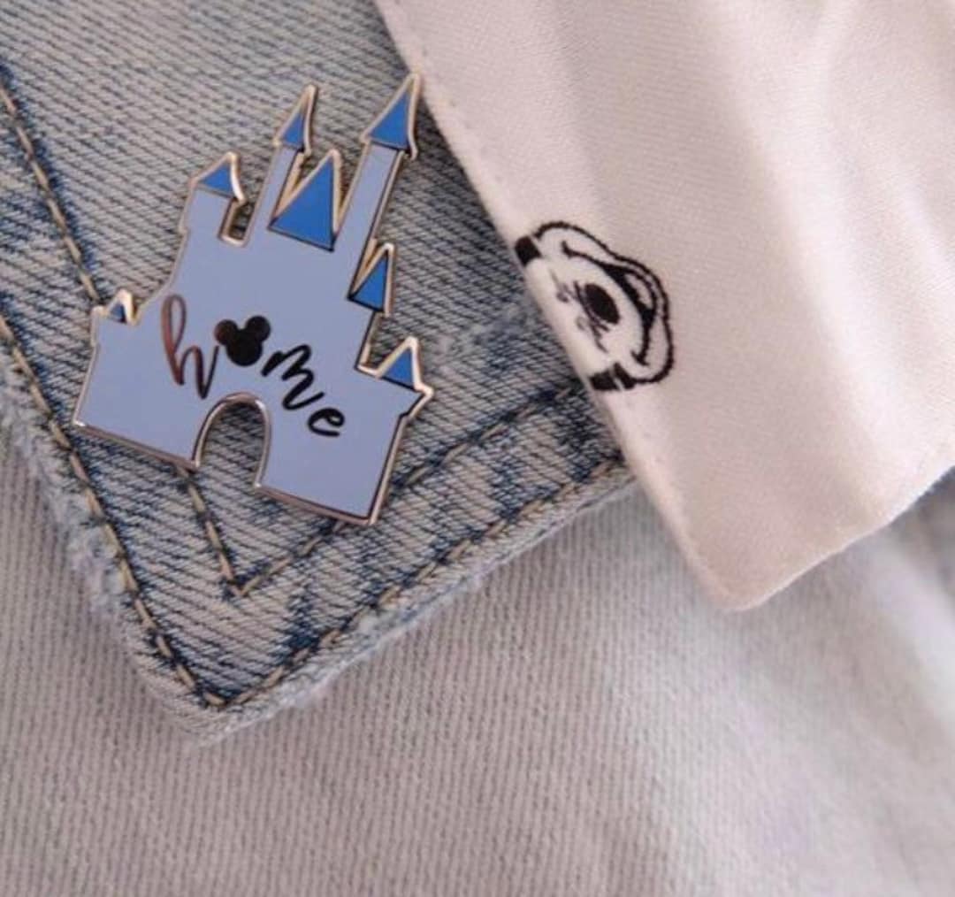 Disney Castle Pin Disney Home Cinderella Castle Disney Fantasy Pin - Etsy