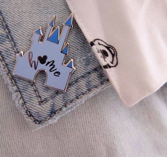 Disney Castle Pin Disney Home Cinderella Castle Disney Fantasy - Etsy