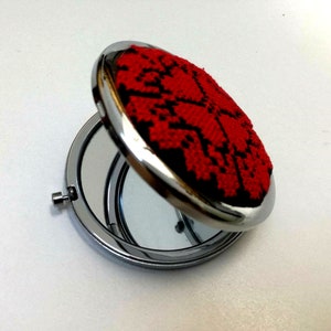 Package of Embroidery Mirror With Red Bags for a Wedding or Special ...