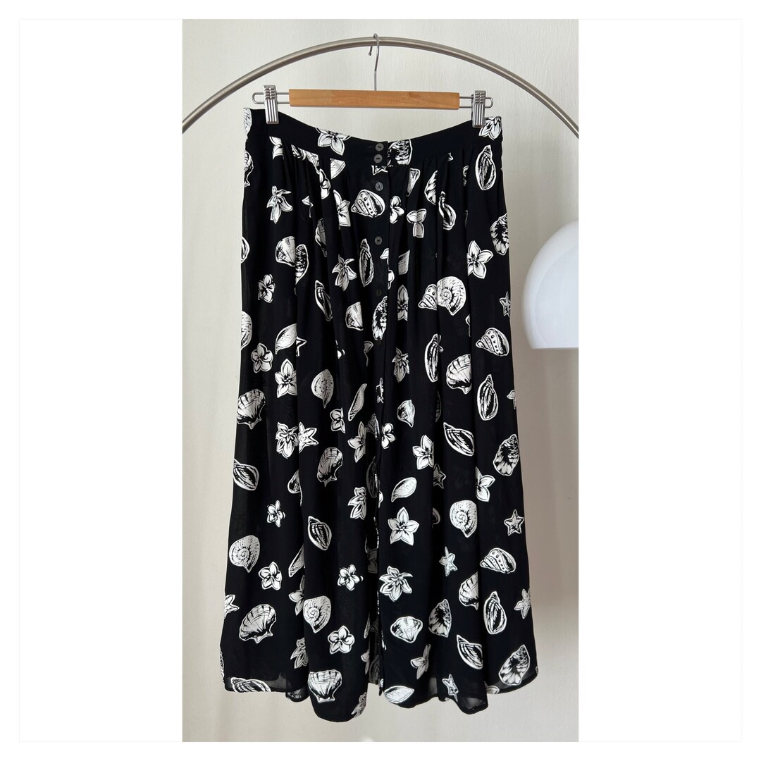 Seashell Patterned Black and White Vintage Maxi Skirt - Etsy