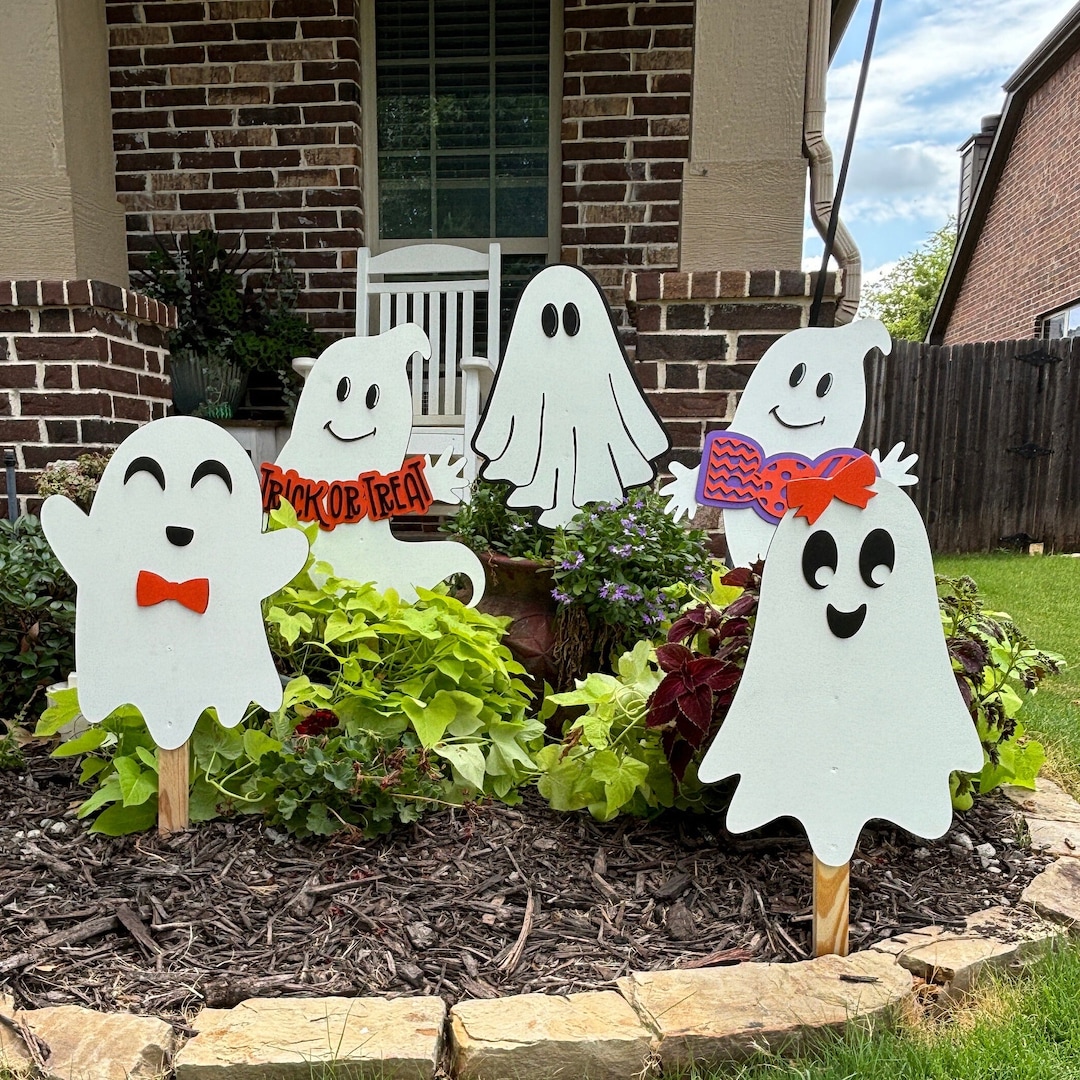 Ghost Trick or Treat and Boo Halloween Fall Yard Art Set - Etsy