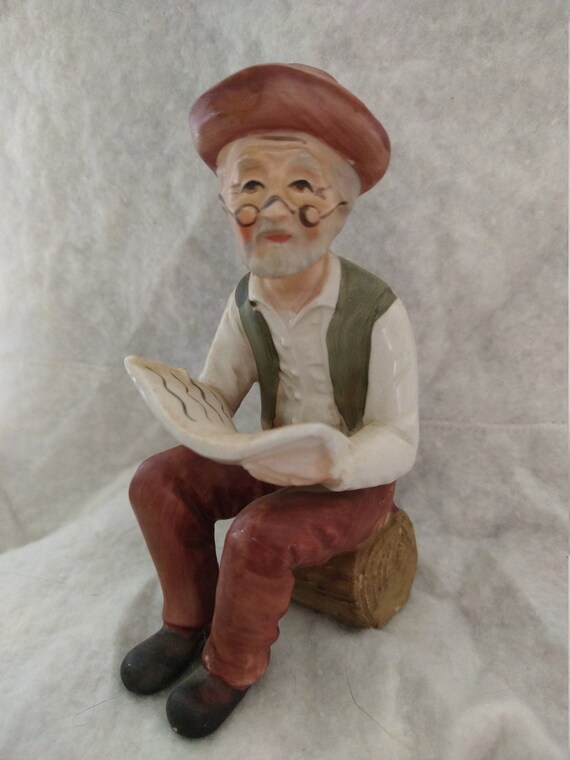 VINTAGE Rare Old Man Sitting on Log Reading Paper Homco - Etsy