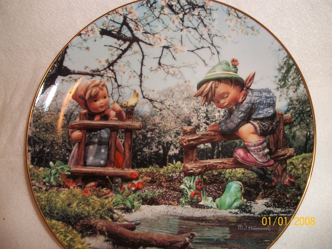 VINTAGE Rare Hummel Calendar Plate April, WY8158 Signs of Spring, 8.5"h ...