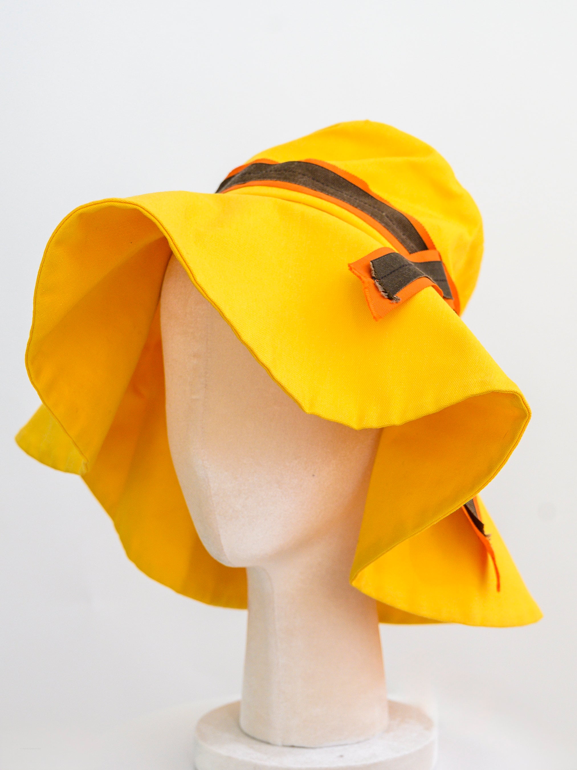 Retro, Preppy Sun Hat From the 1970s. Canvas Beach Hat Like Mrs ...