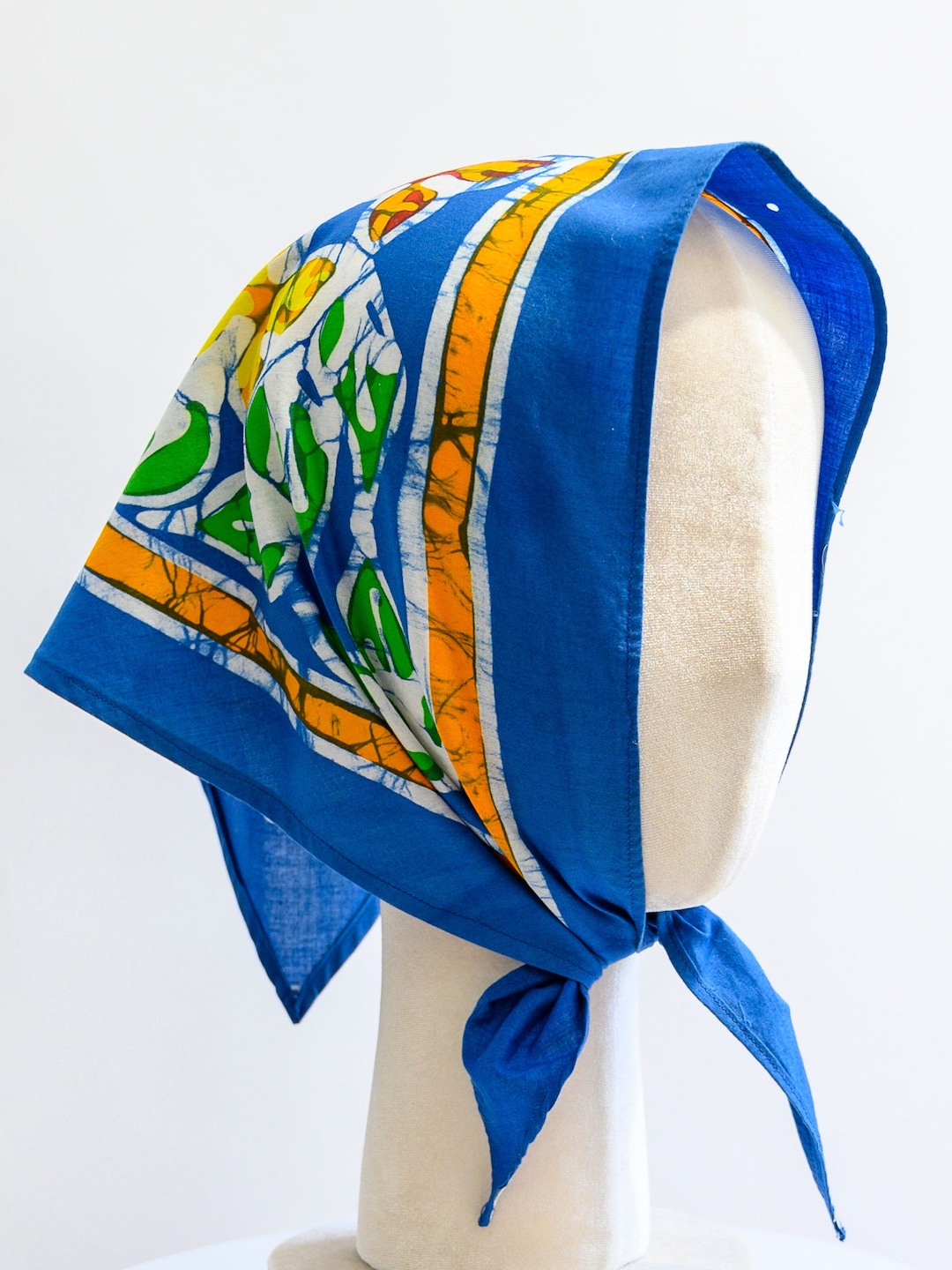 Exceptional Vintage Cotton Triangle Headscarf From the 1960s in ...