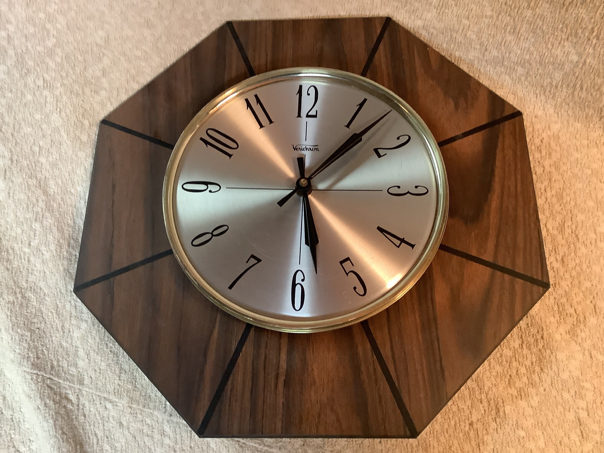Verichron Clock for sale | Only 2 left at -75%