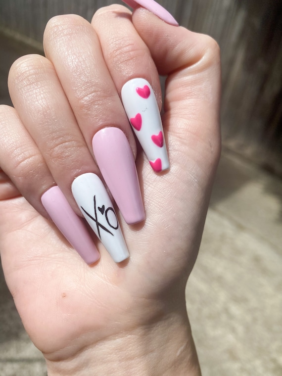 Xo Nail Designs