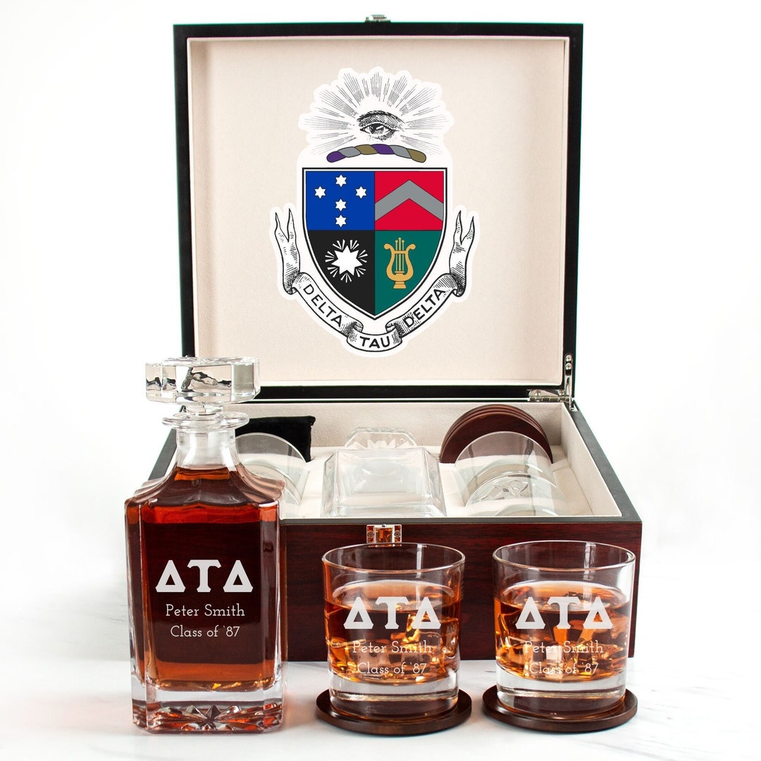 Delta Tau Delta Fraternity Cherry Wood Decanter and Whiskey Glass Set ...