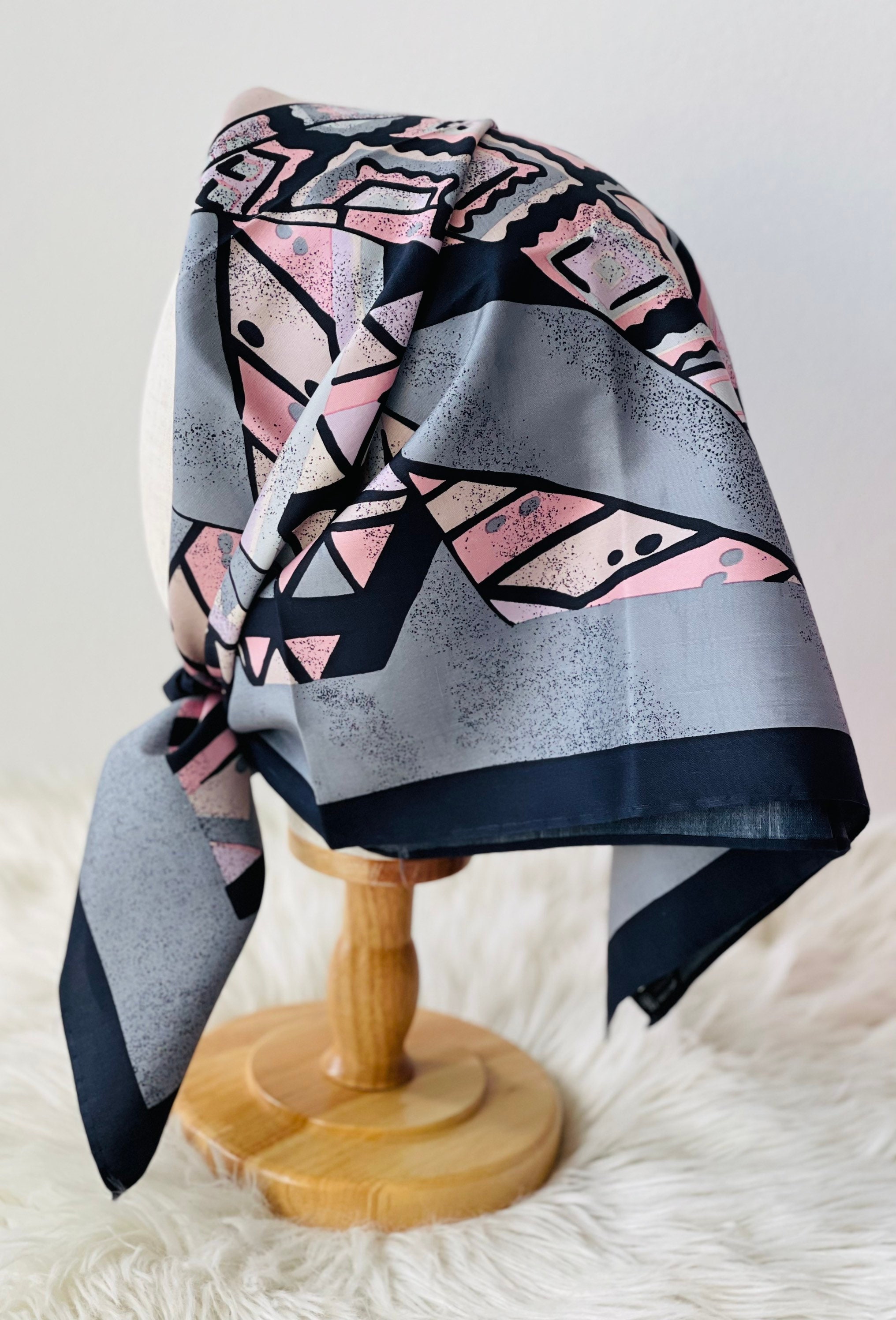 Jim Thompson Vintage Silk Scarf 32 X 32 Inches - Etsy