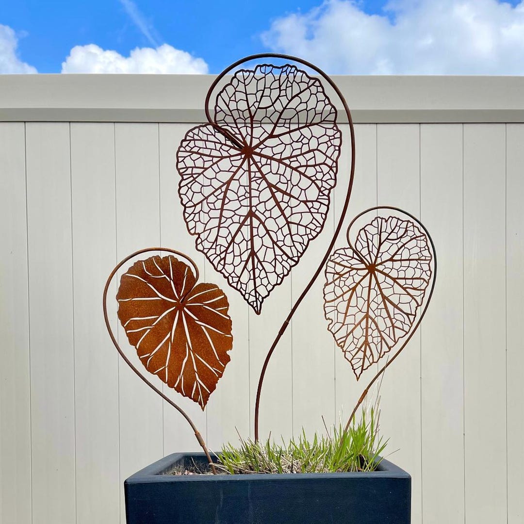 Leaf Sculpture for Wall Decor or Plant Pot - Rusty Garden Art Outdoor ...