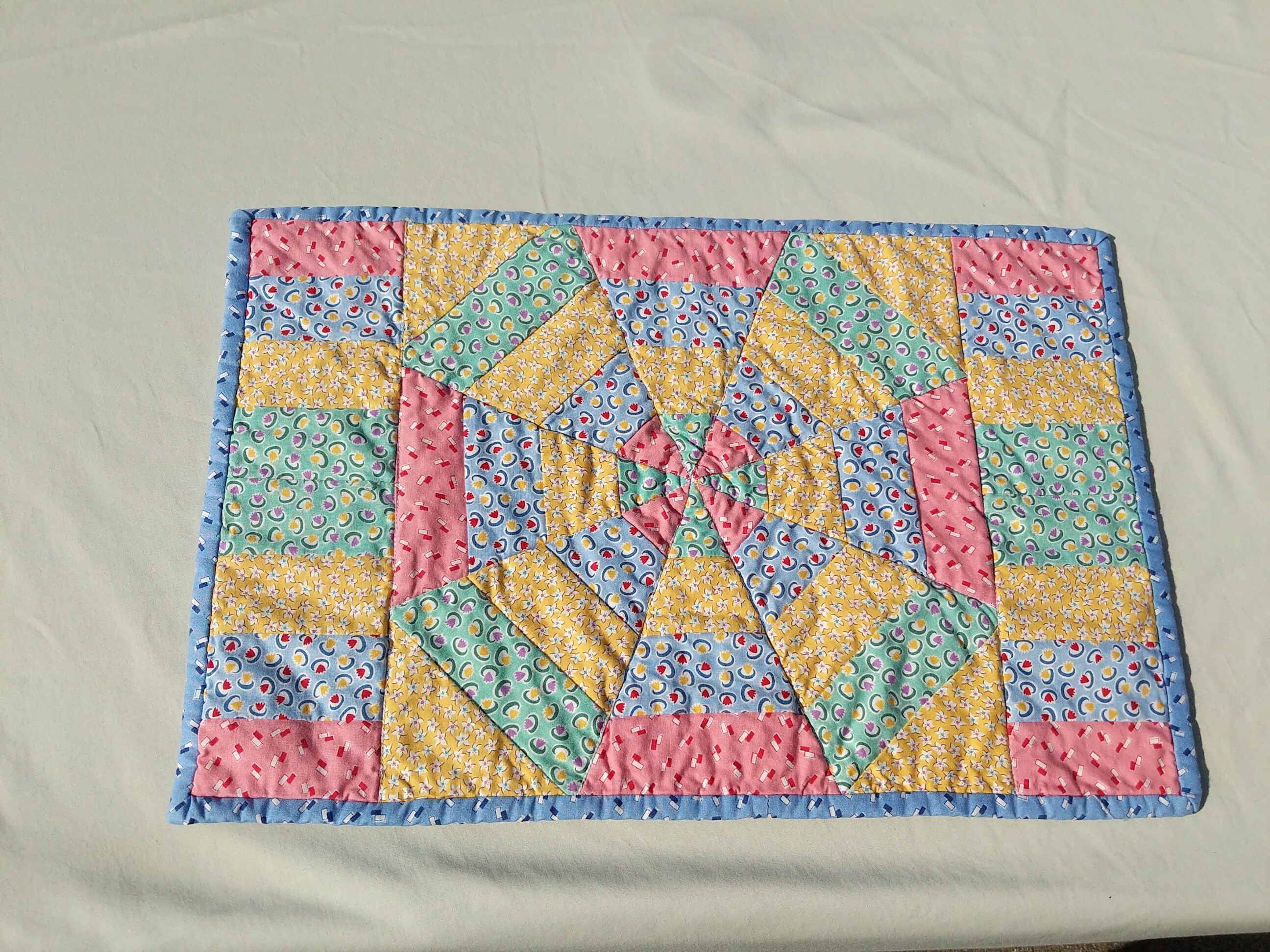 Aunt Grace 1930's Reproduction Fabric Placemats - Etsy