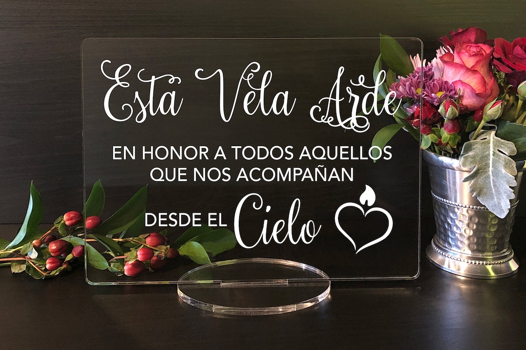 Esta Vela Arde En Honor A Todos Aquellos Que Nos Acompañan Desde El ...