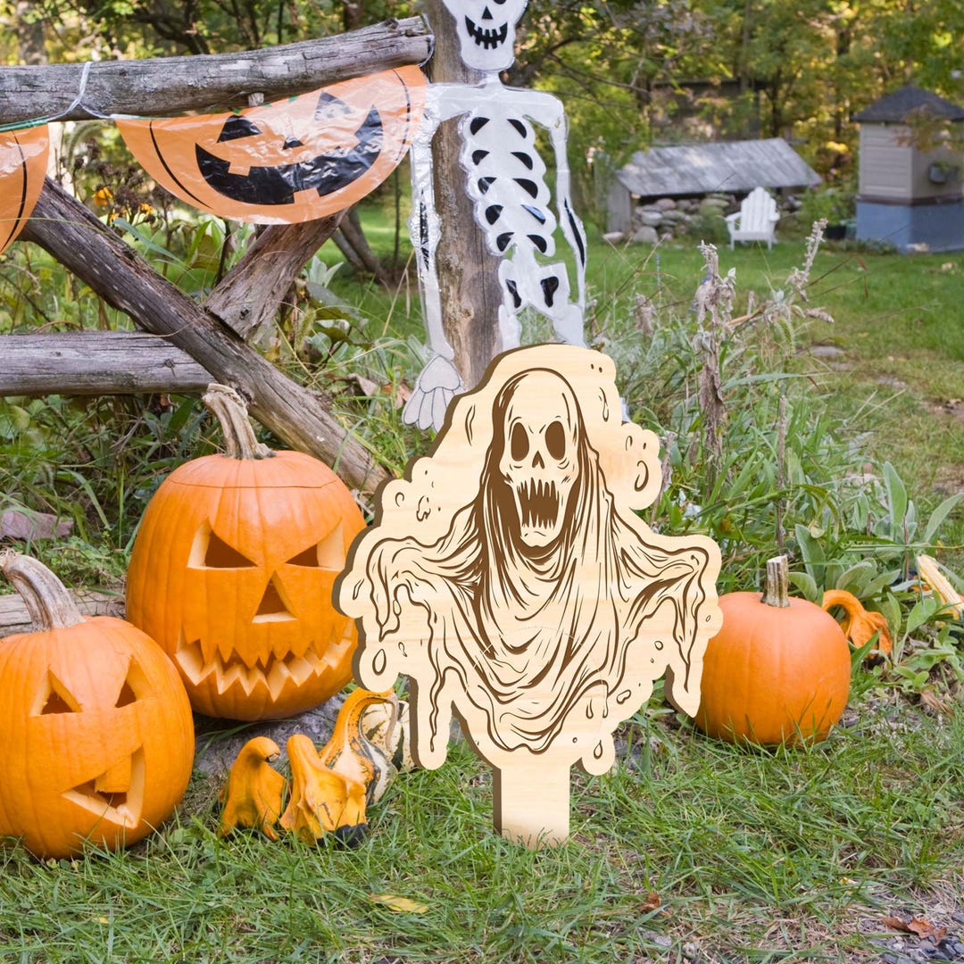 Spooky Ghost Wooden Halloween Plaque: Garden Sign, Halloween Outdoor ...