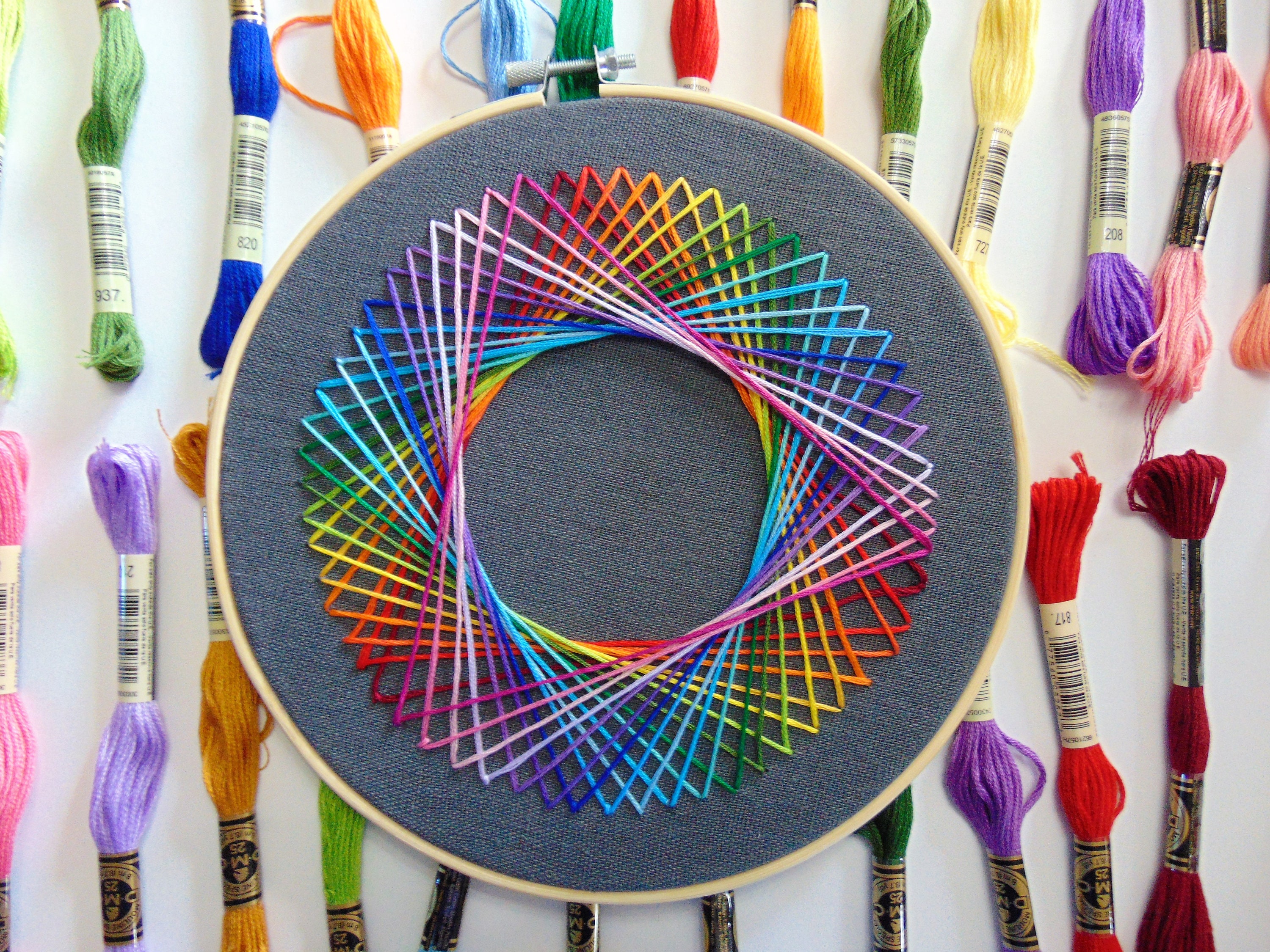 Rainbow Spirograph Embroidery Pattern - Etsy