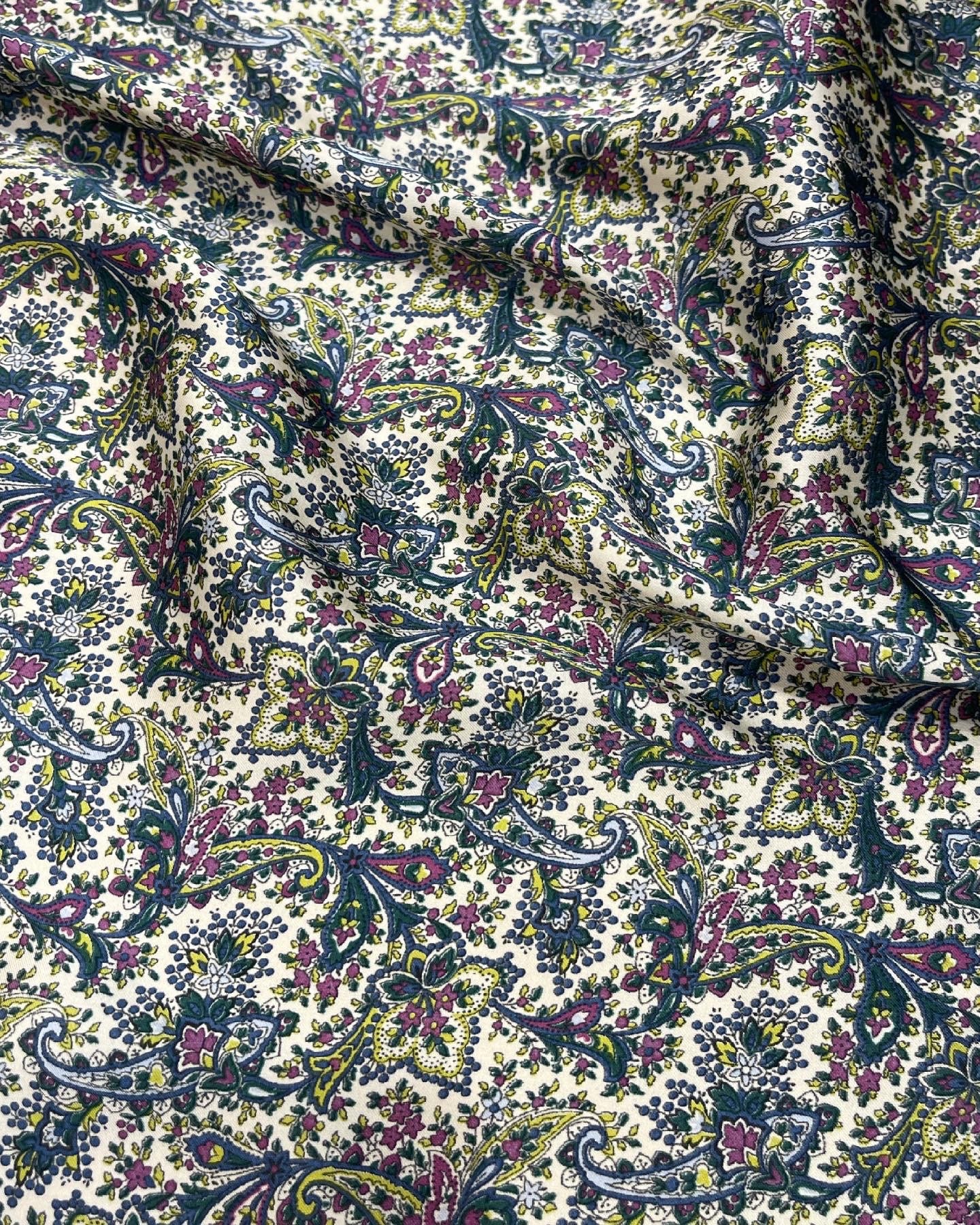 Tissu au mètre Satin Mate Fabric by the meter | Etsy