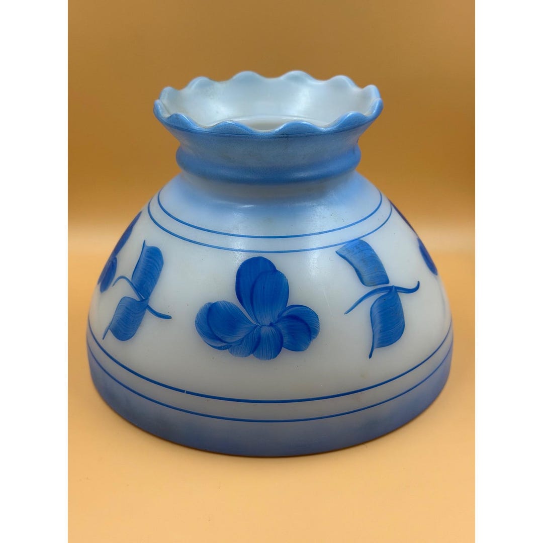 Vintage Blue & White Milk Glass Hand-painted GWTW Hurricane/parlor Lamp ...