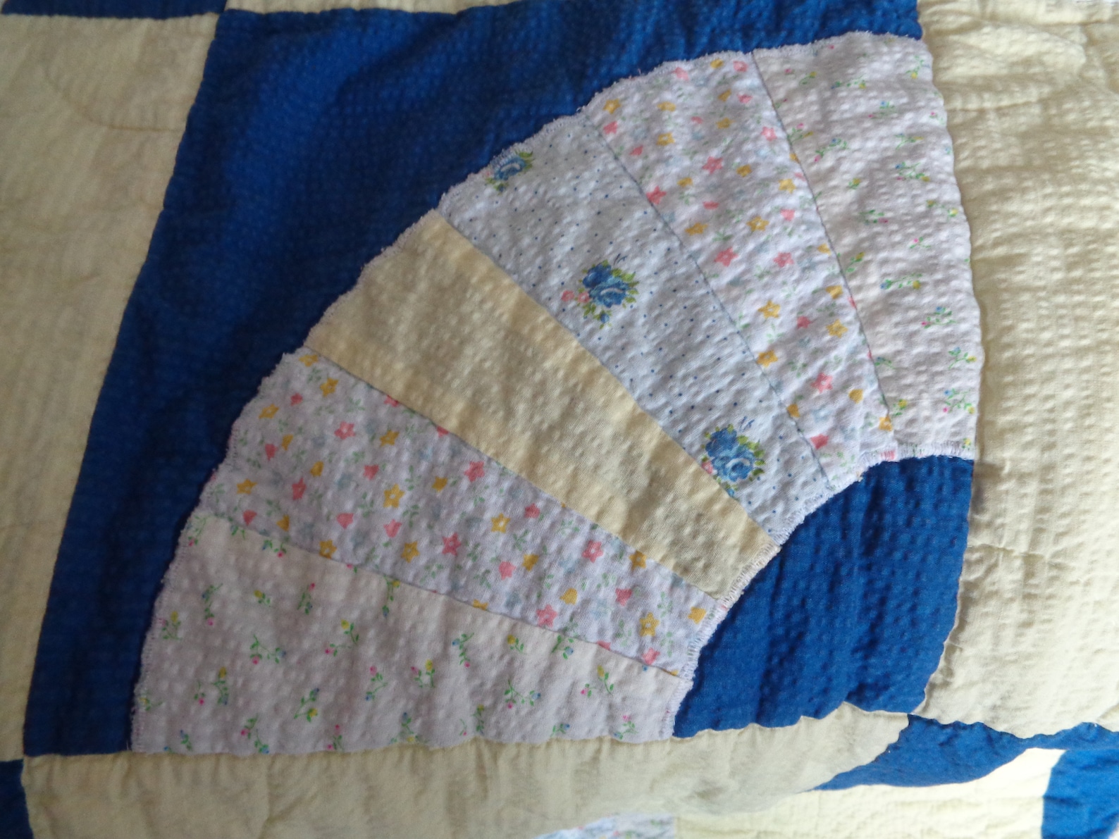Grandmother's Fan Hand Quilted Twin Quilt - Etsy