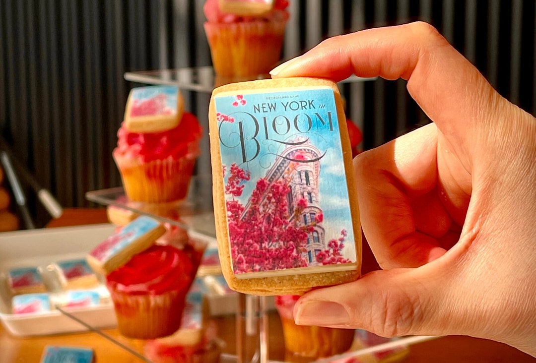 24 Custom Mini Book Covers Cookies | Mini Cookies for Tea Party| Book ...