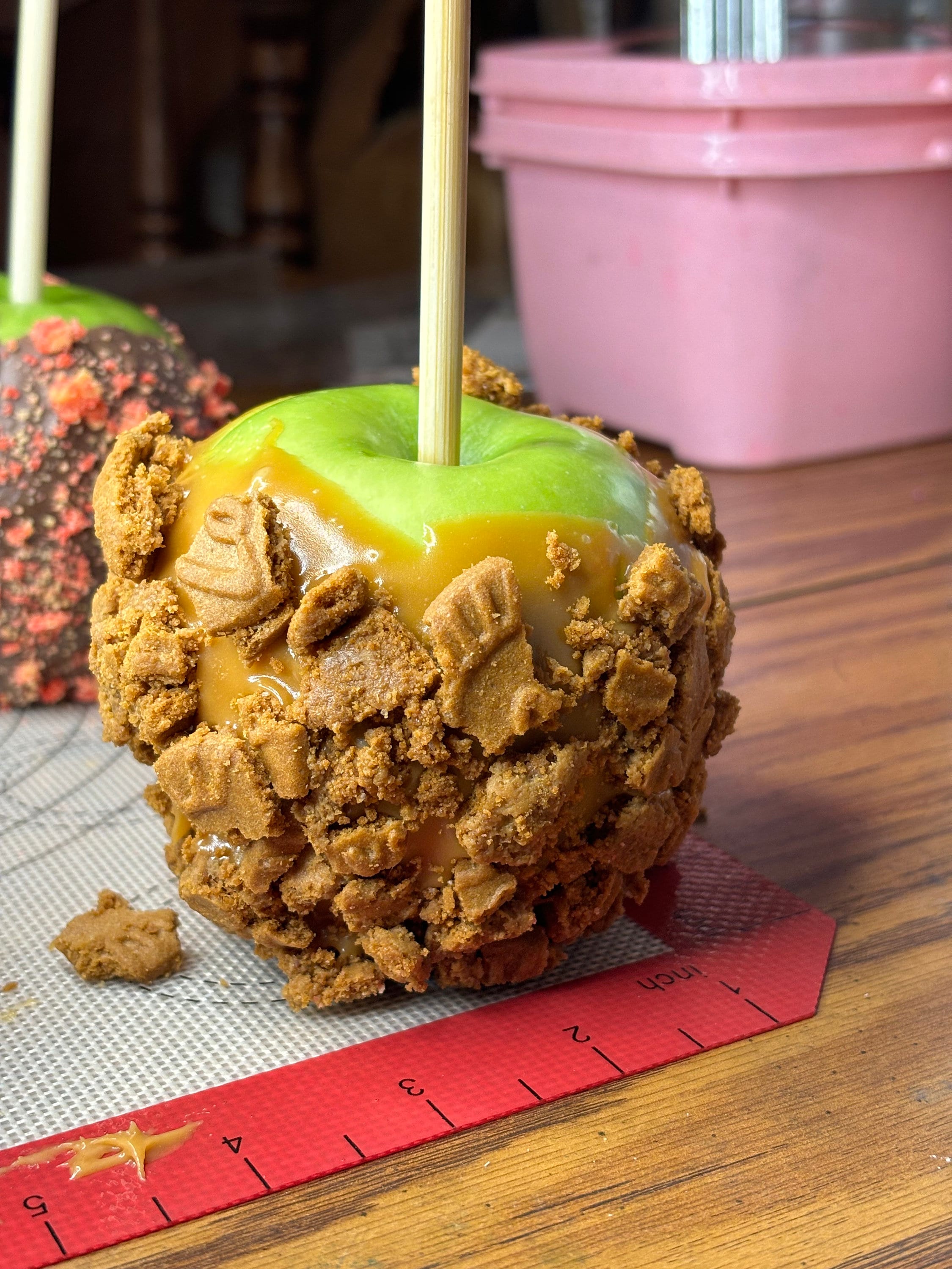 Gourmet Candy Apples - Etsy