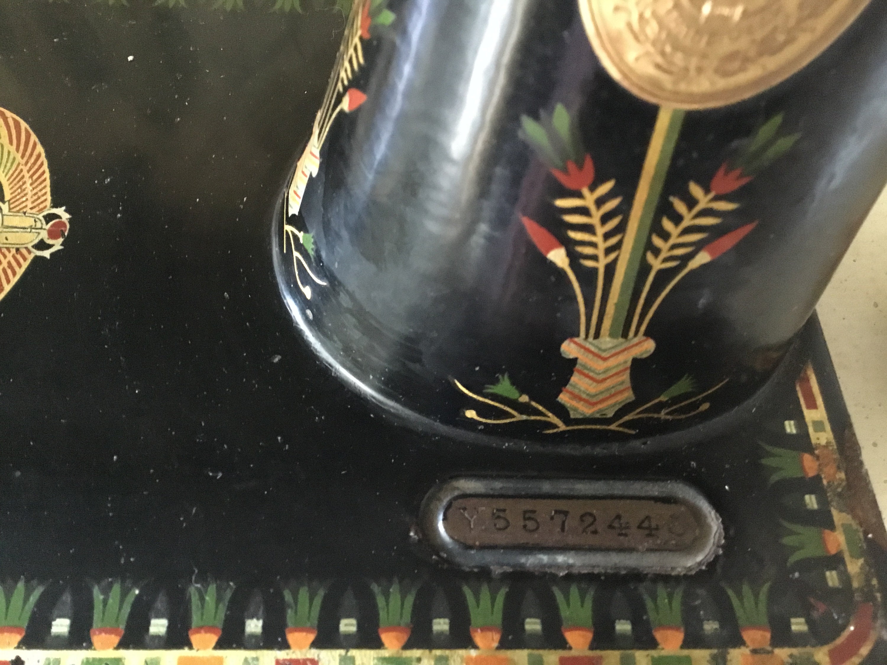 Vintage Singer Sewing Machine: Art Deco Egyptian Lotus Decals, Model No ...