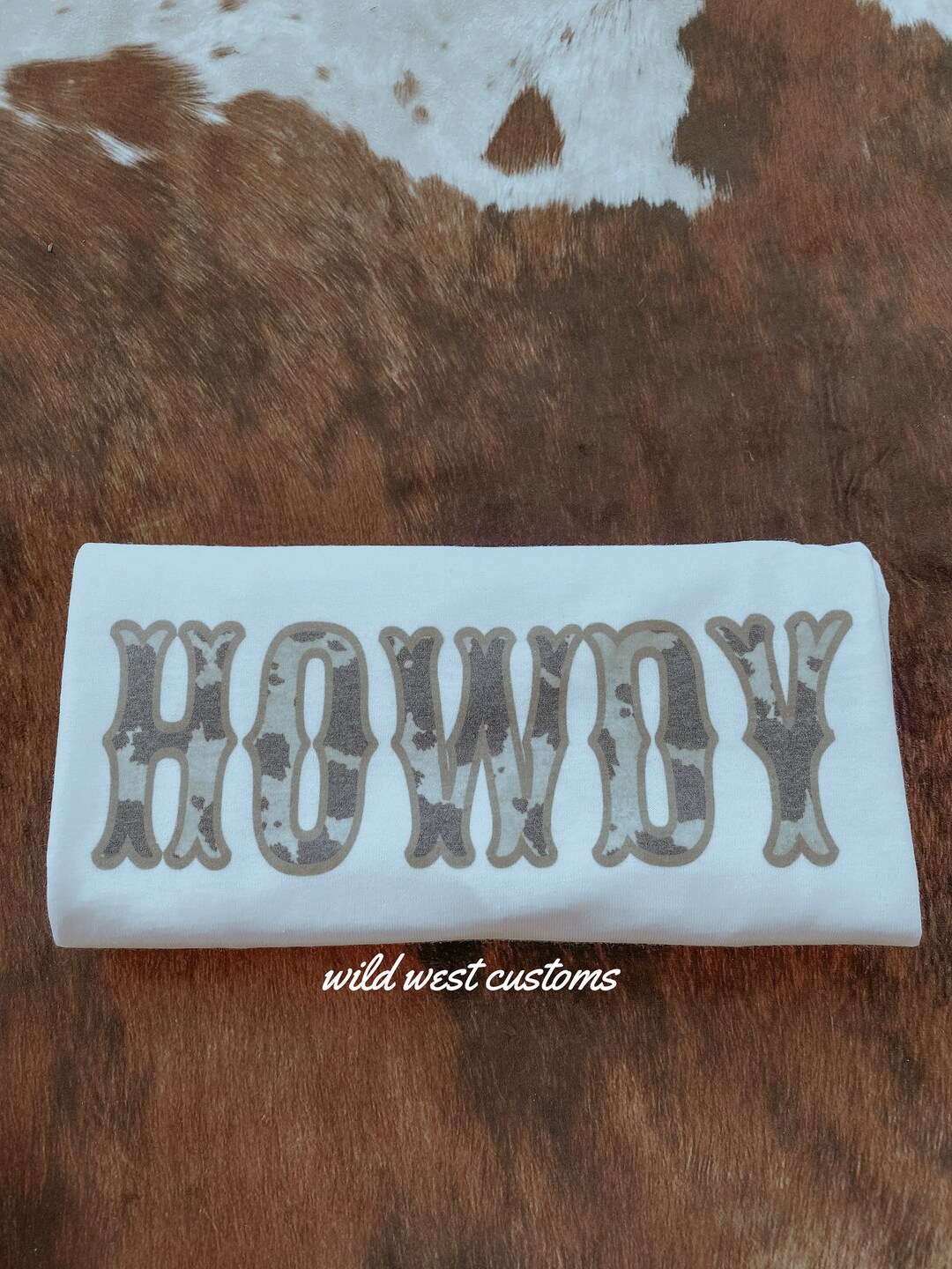 Cow Print Howdy Western Graphic Tee - Etsy