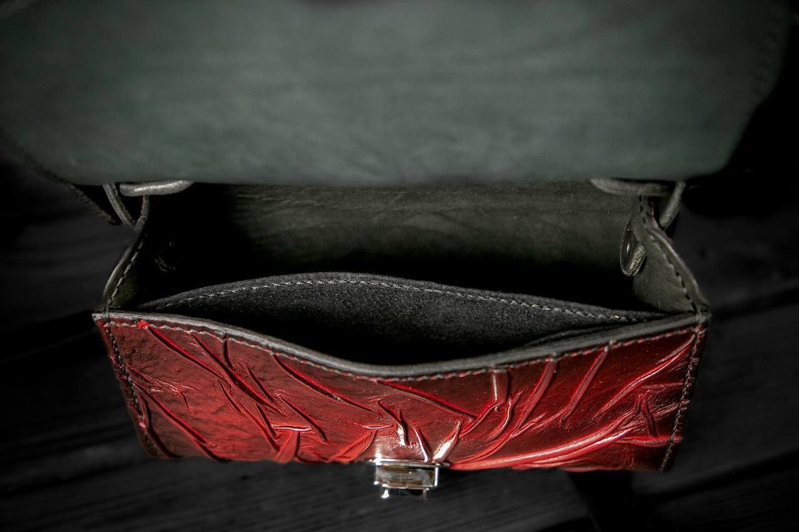 High Quality Handmade Red Leather Cluth Skull, Red Leather Clutch ...