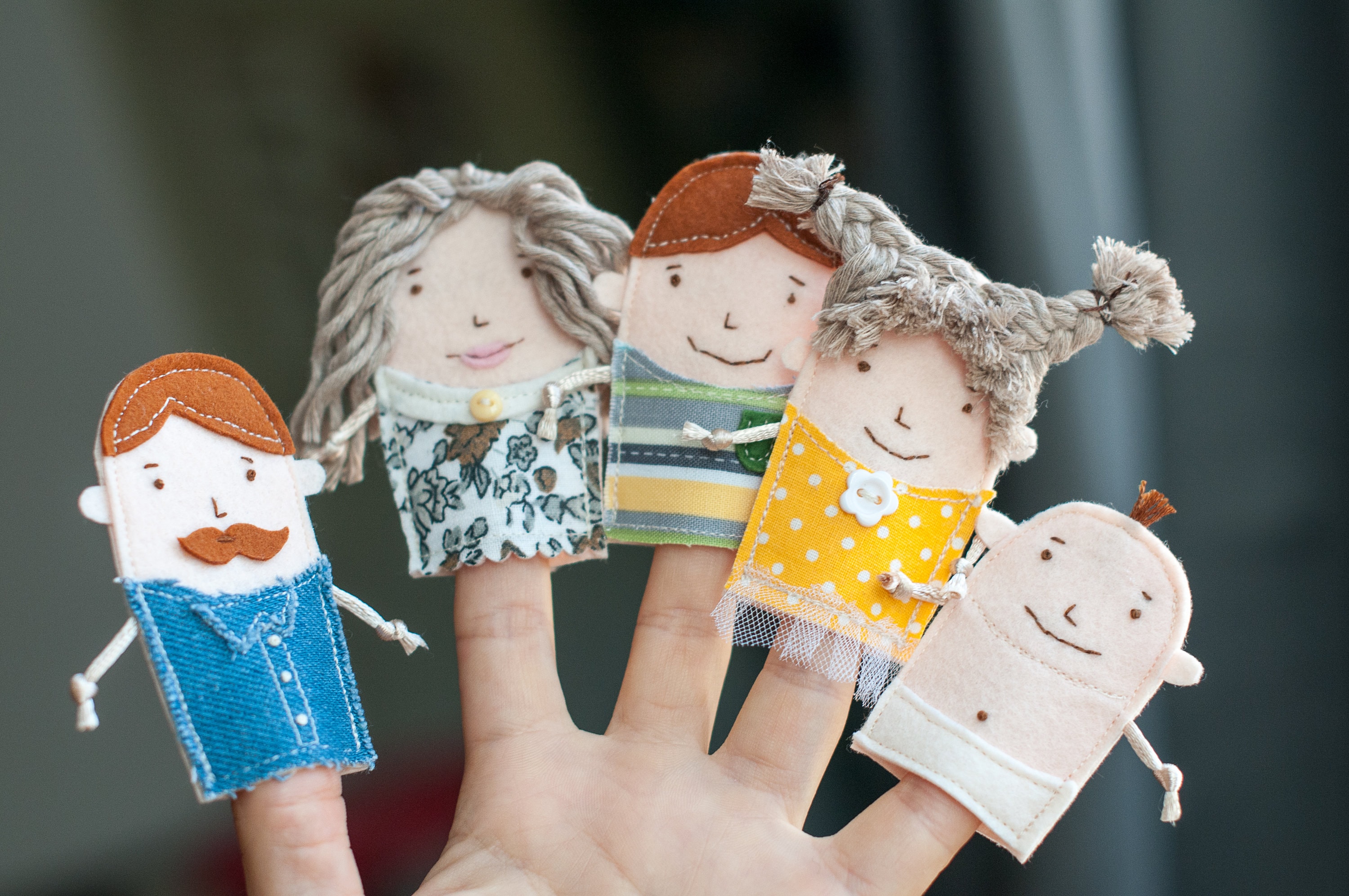 Finger Family Puppets / Family Finger Puppet Set | Etsy