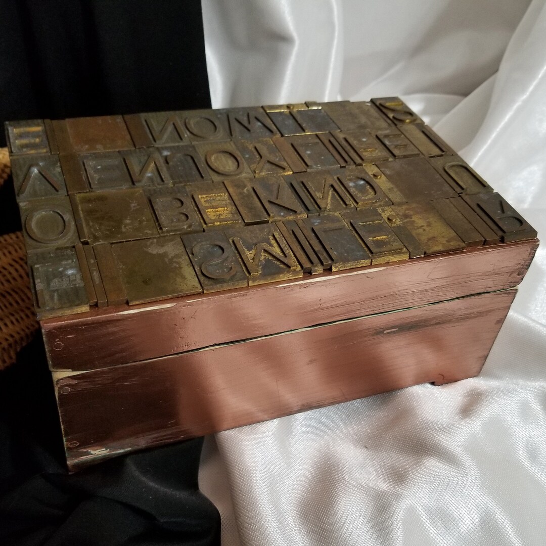 Da Vinci Treasure Box - Etsy