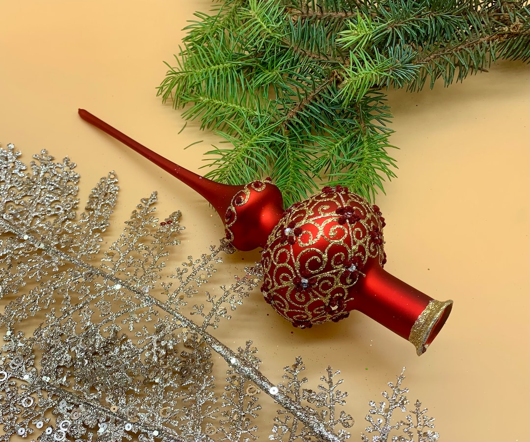 Red Christmas Glass Tree Toppers, Vintage Aluminium Christmas Tree ...