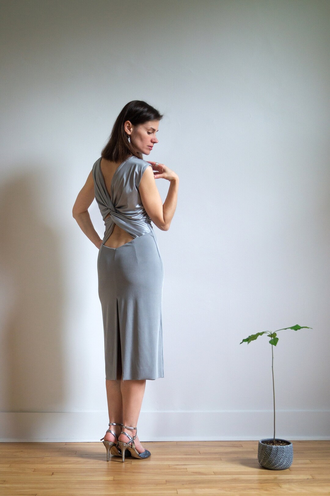 LIMITED EDITION DRESS, Elegant Silver Tango Dress With Impressive Open Back, Silky Knitting ...