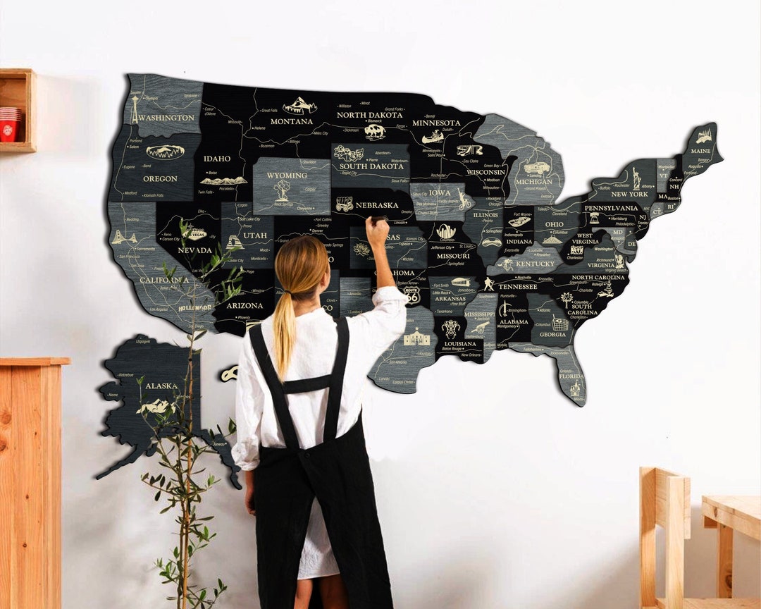 Us wall map with pins