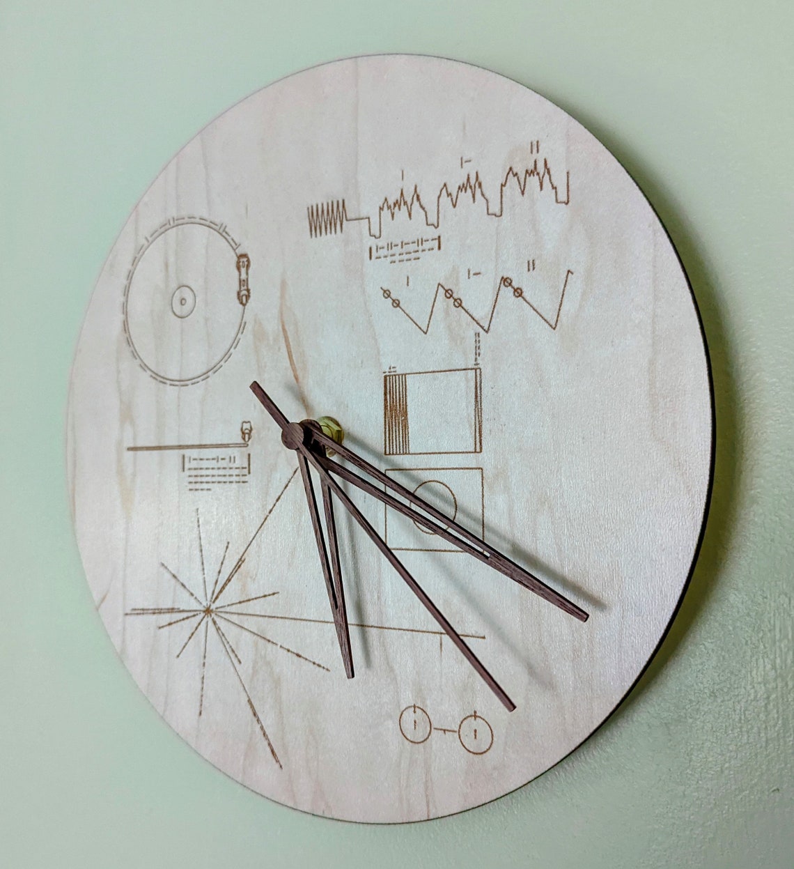 NASA Voyager Spacecraft 10 Golden Record Clock With Wood - Etsy