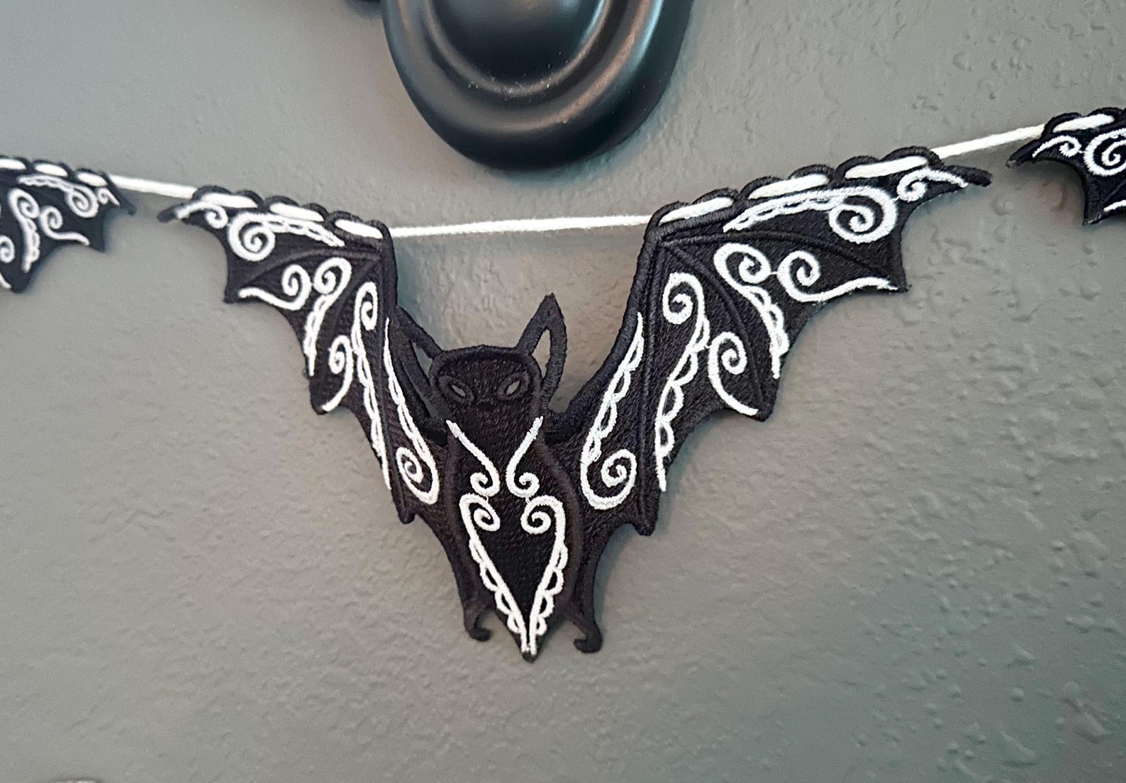 Freestanding Lace Hanging Bat - Machine Embroidery Design - Digital ...