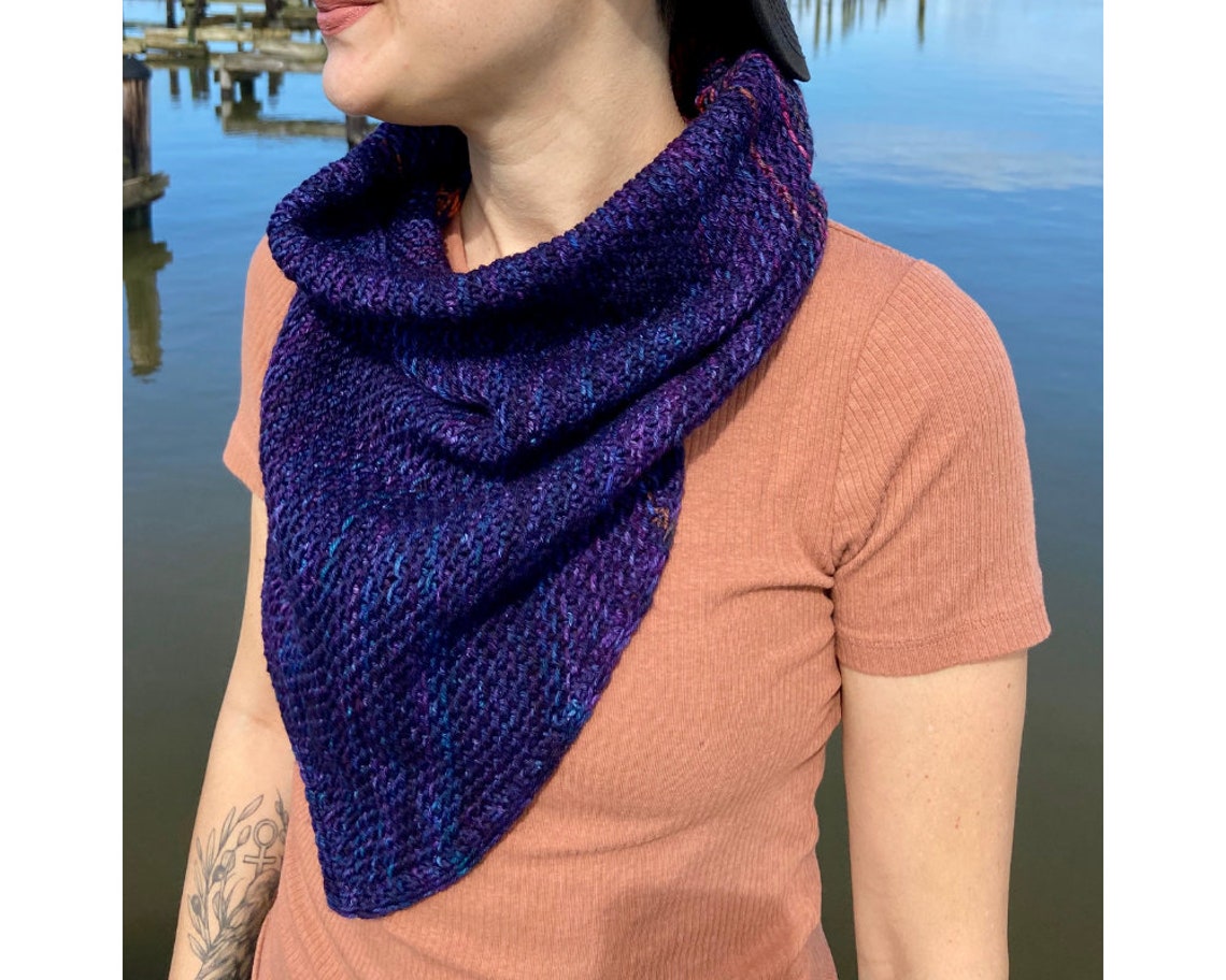 Knitting Pattern Warmth for Waiting Cowl - Etsy
