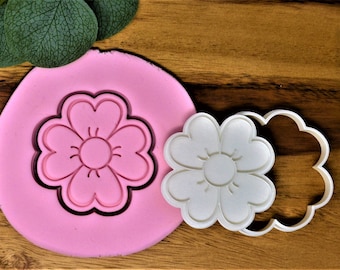 Flower Cookie Cutter Stamp / Lilly Flower Cookie Cutter | Etsy