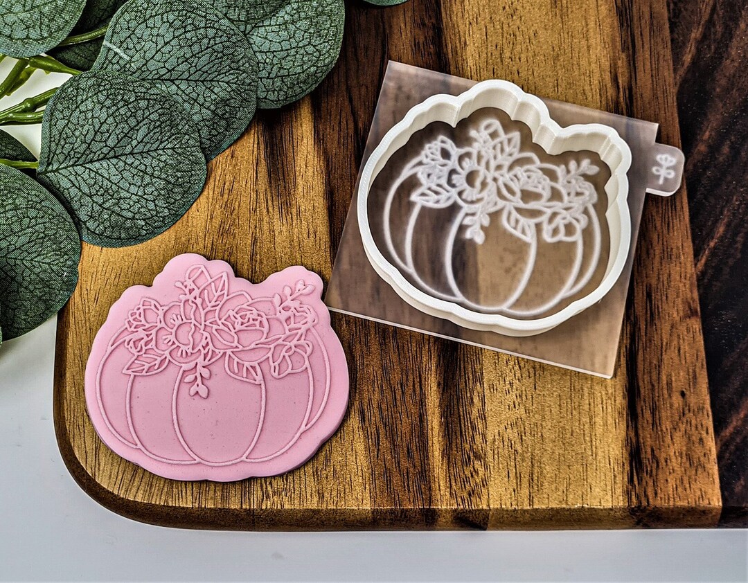 Pumpkin Cookie Embosser + Cutter - Etsy