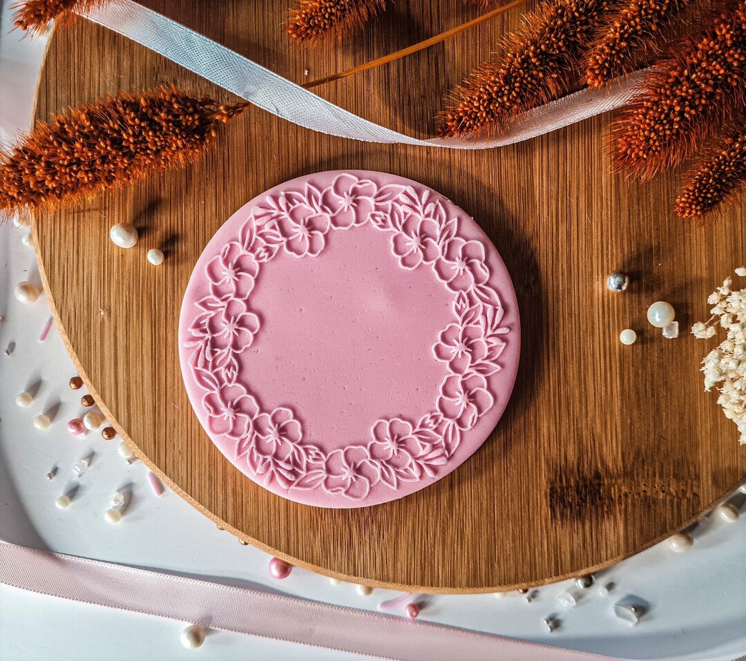 Floral Border Cookie Cutter + Embosser - Etsy