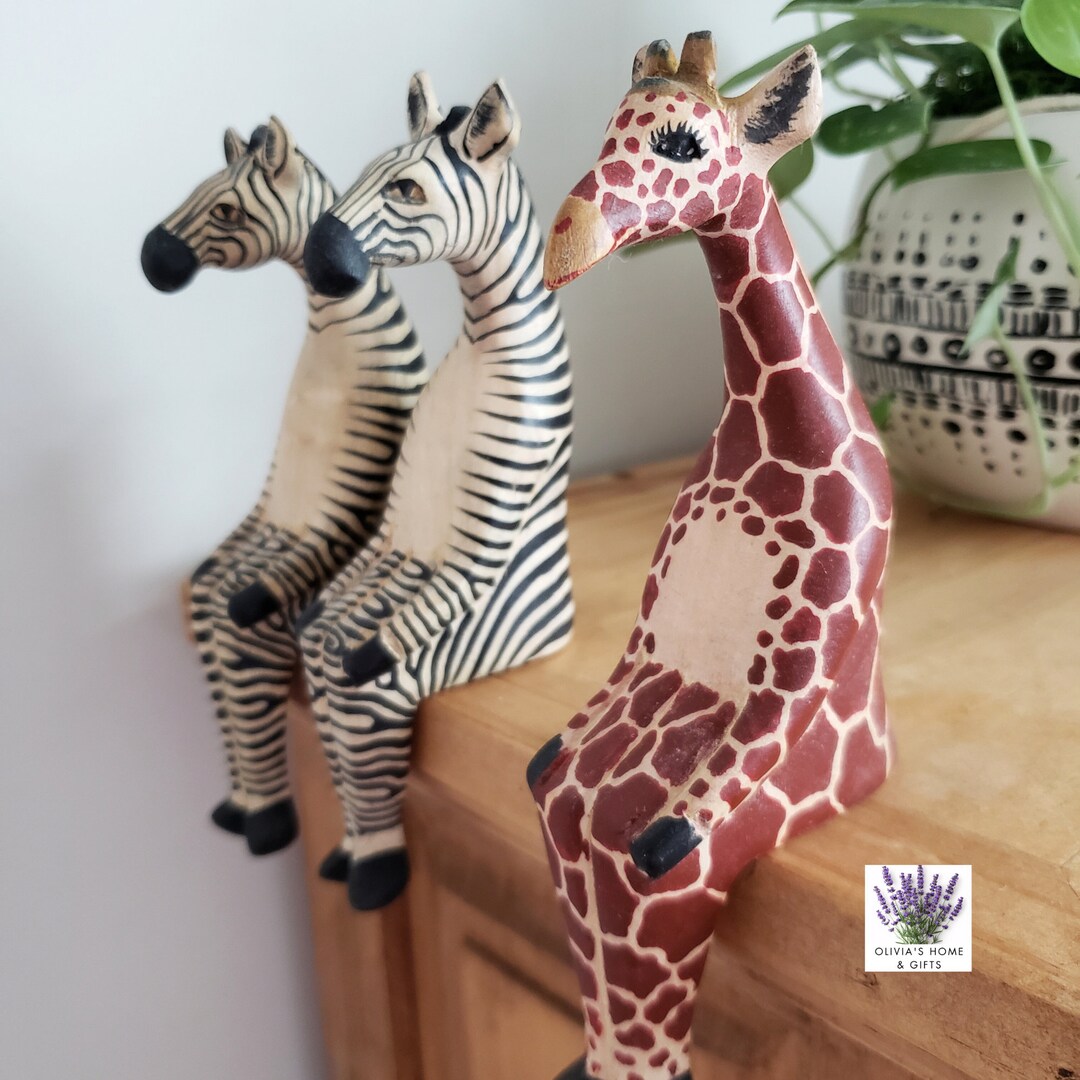 Wood Giraffe Shelf Décor Hand-painted Figurine Shelf Sitter Home Decor ...