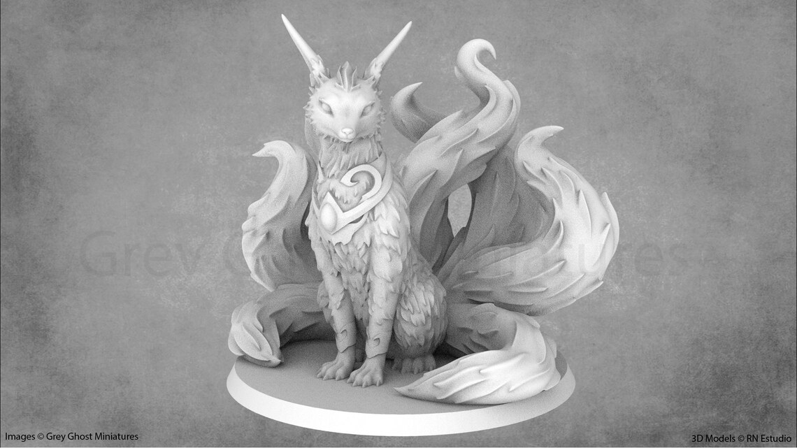 Kitsune Miniature | Multi-tailed Fox | 32mm Miniature | RN Estudio - Etsy