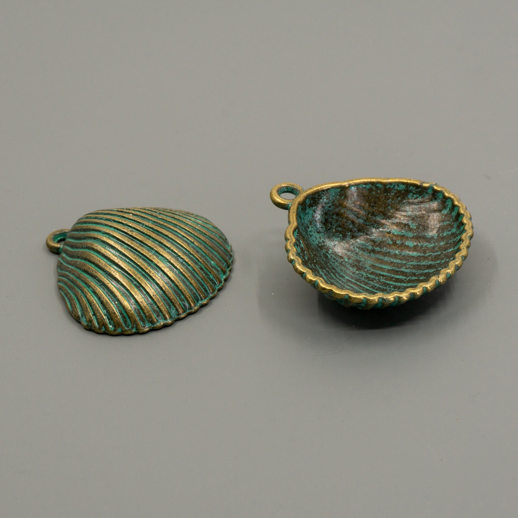 PATINA Clamshells Verdigris Ribbed Clamshells Teal Clamshell - Etsy