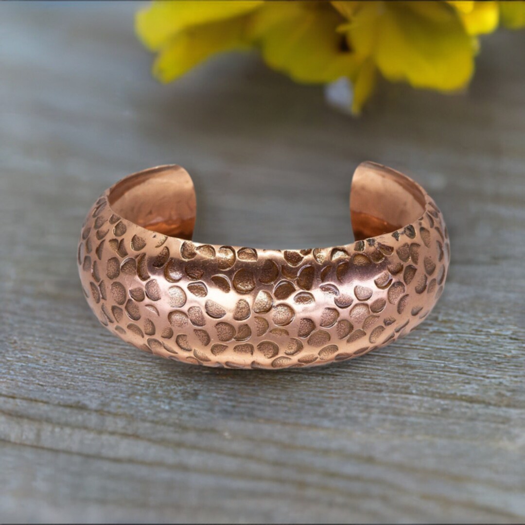 Solid Copper Cuff With Hammered Circle Design, Etched Copper Cuff ...