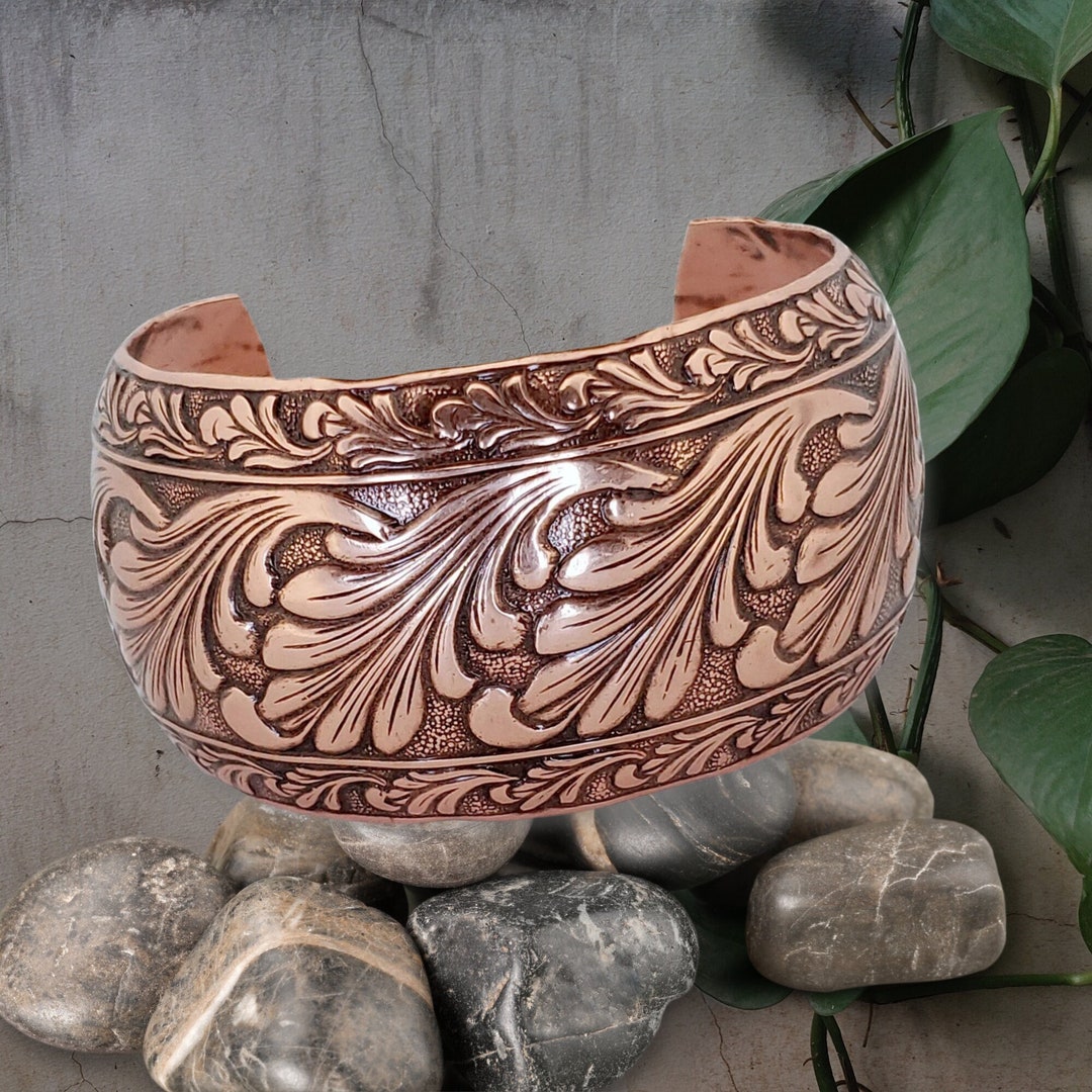 Solid Copper Domed Cuff with Embossed Scroll Design Copper - Etsy Nederland