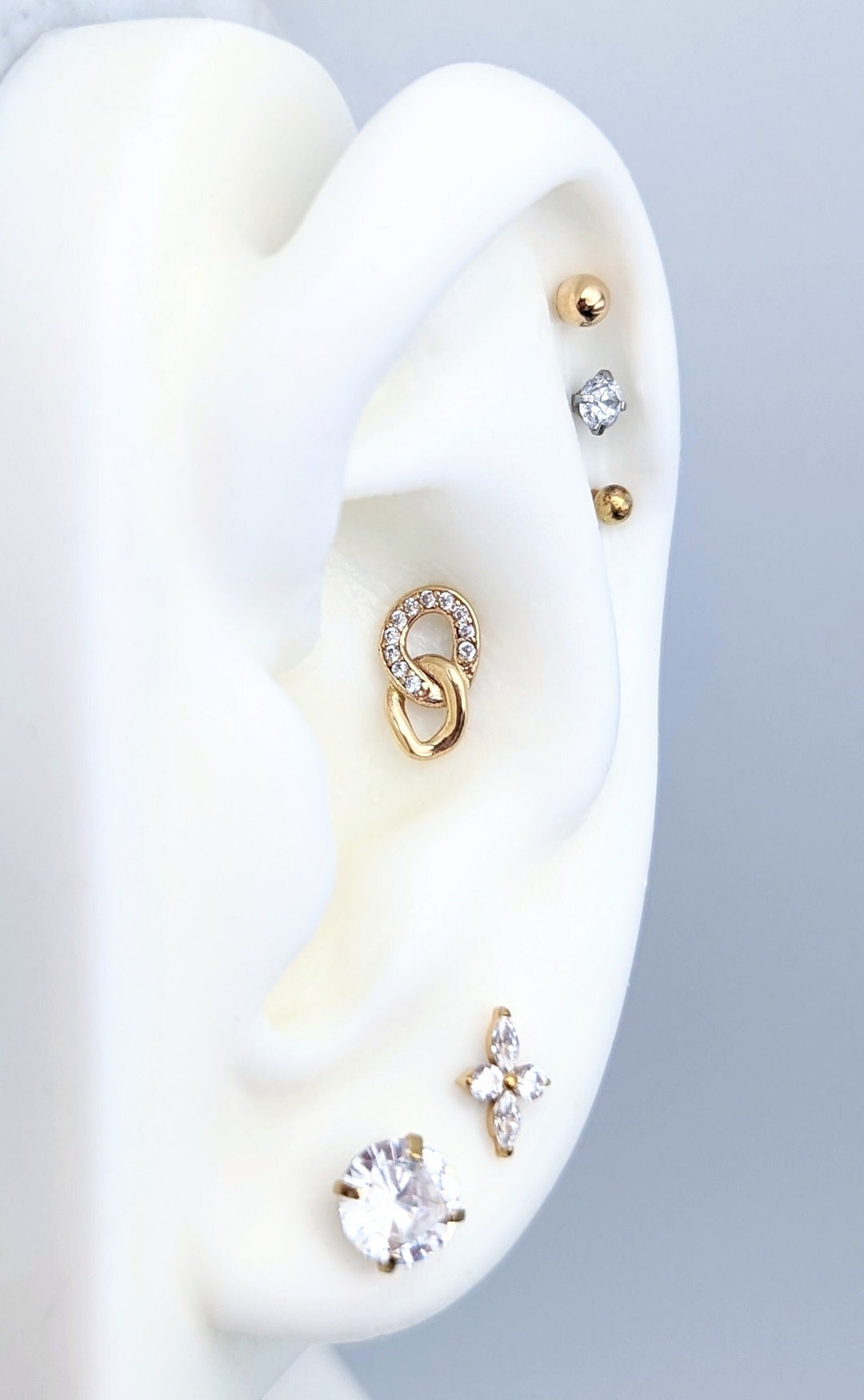 14k Yellow Gold Conch Labret Top, Internally Threaded Titanium Post ...