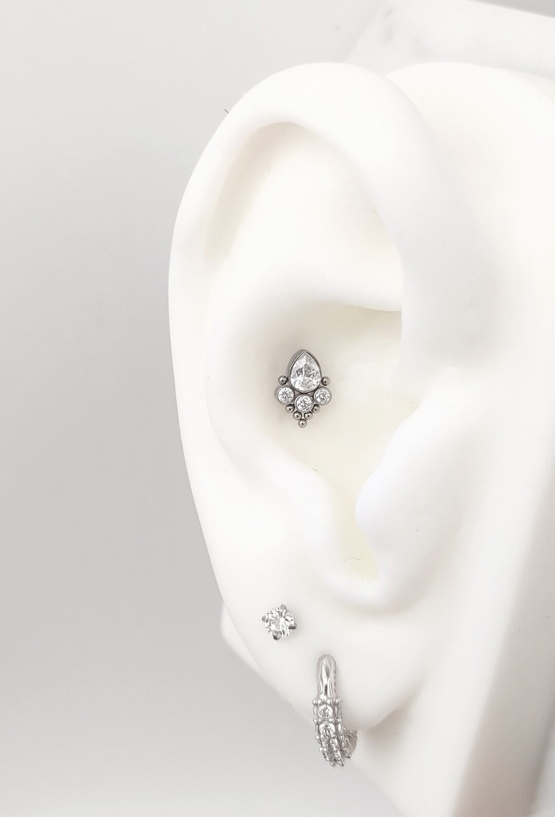 Pear and Gem Cluster Labret Conch Earring, G23 Titanium,16 Guage, 8mm ...