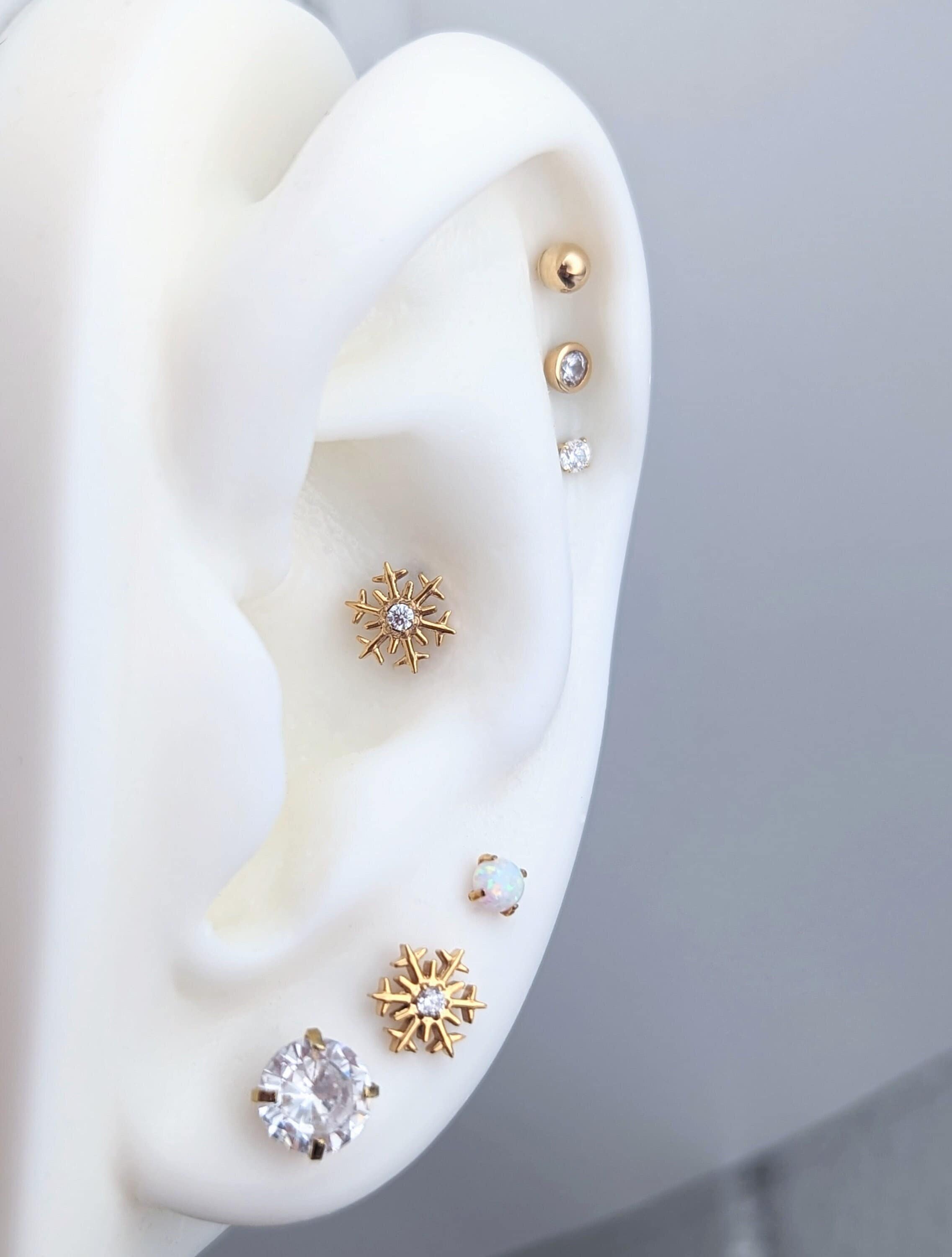 ASTM F136 Titanium Snowflake Conch Earring, Conch Labret, Internally ...