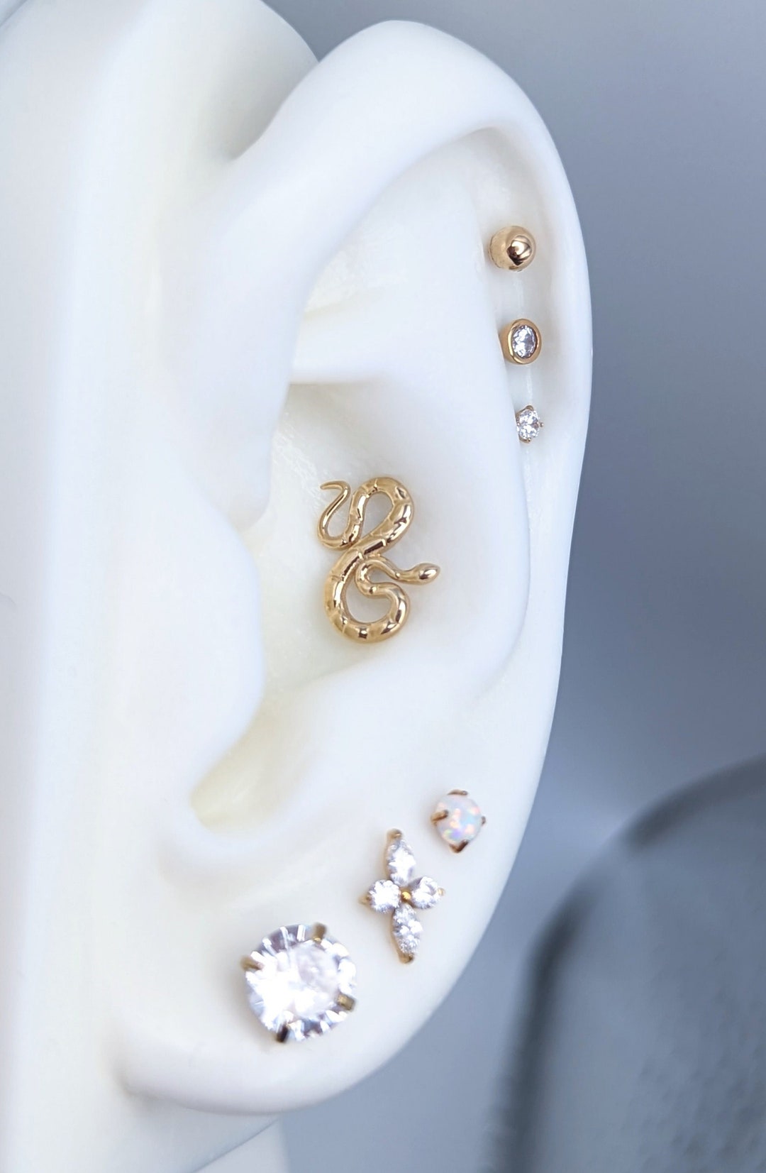 14k Yellow Gold Threadless Snake Conch Labret Top W/ Titanium Post ...